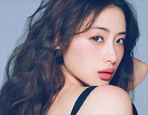 4 actresses who did not marry a wealthy family but married a "poor ...