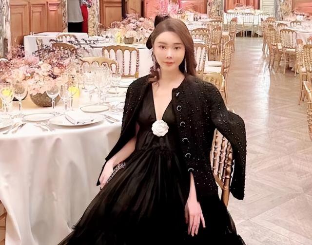 Cai Tianfeng is suspected of helping Mi Hua to launder money, and his mother, Sister Hua, is ...