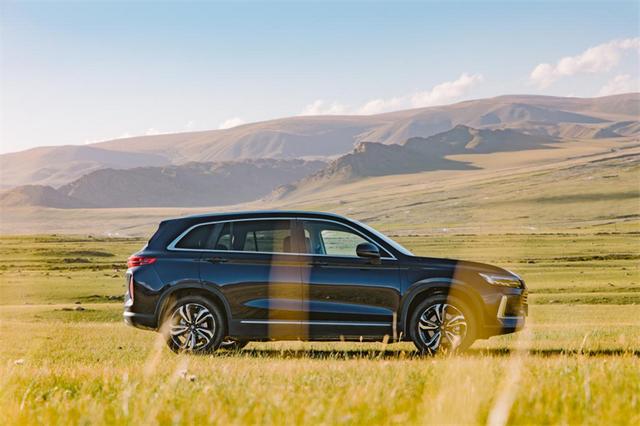 Skyworth HT-i and Skyworth EV6 are easy to drive, this is the strength of Skyworth Auto - iMedia