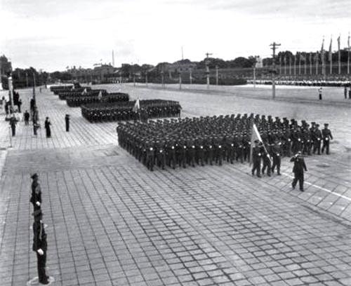 In the 1955 National Day military parade, there was a very special ...