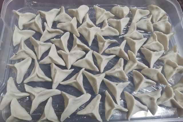 Farming Notes: Taro Dumplings Wrapped with Black Rod Taro - iMedia