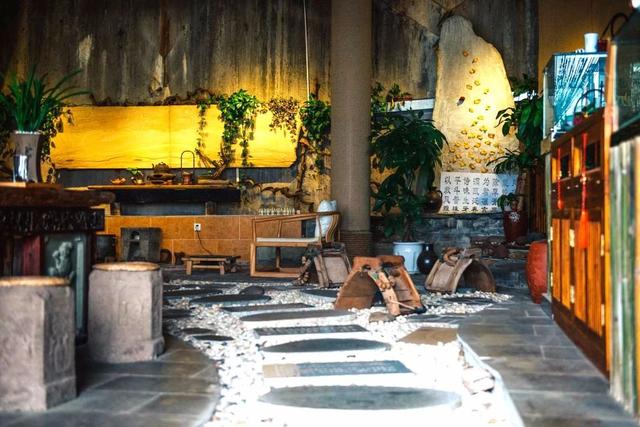 Chongqing Fengya Thirsty Tea House - iMedia