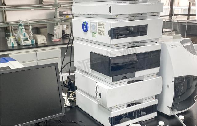 Detection of maleic acid by high performance liquid chromatography and ...