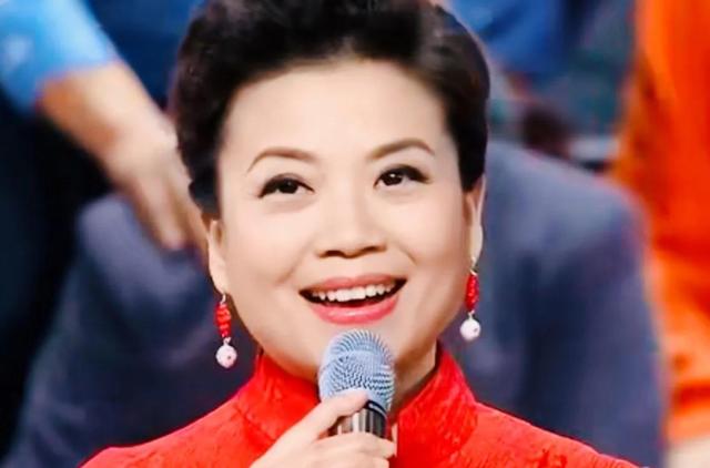 Spring Festival Gala singer Zhang Ye: Once sang on the same stage with ...