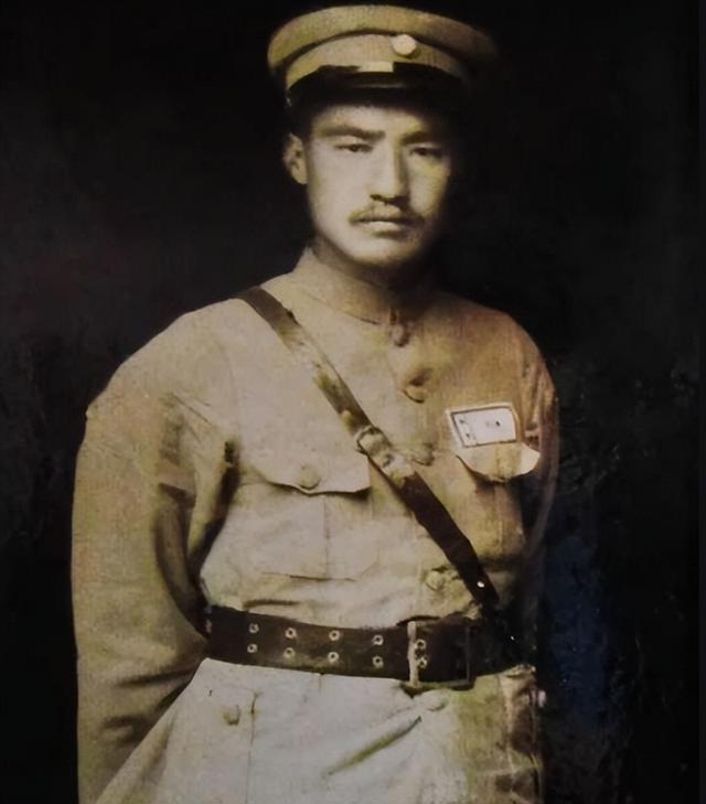 Ma Bufang had a strong desire to marry his niece and asked her to write ...