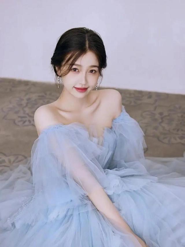 Yu Shuxin has a hot body, enjoy the photo and picture! - iMedia