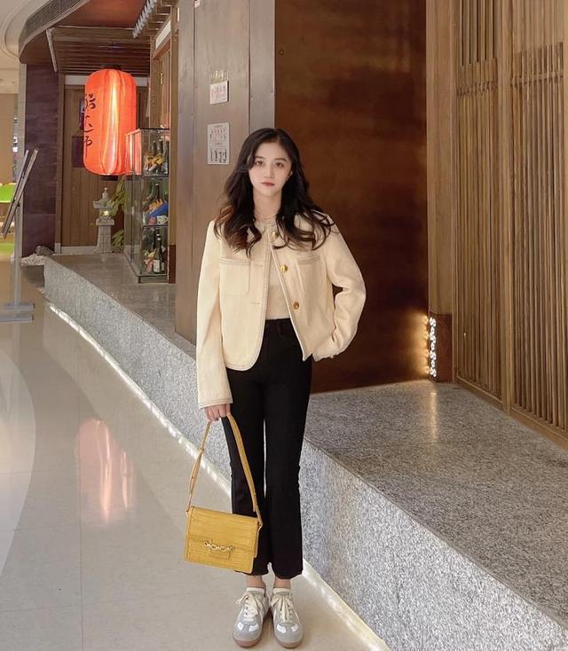 Girls who are less than 150 in height, how to dress to look tall and ...