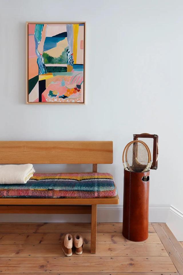 Interior designer Sarah Peake 'casts a spell' on Fulham townhouse - iMedia