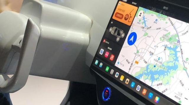 What is the difference between the Snapdragon cockpit and the Harmony ...