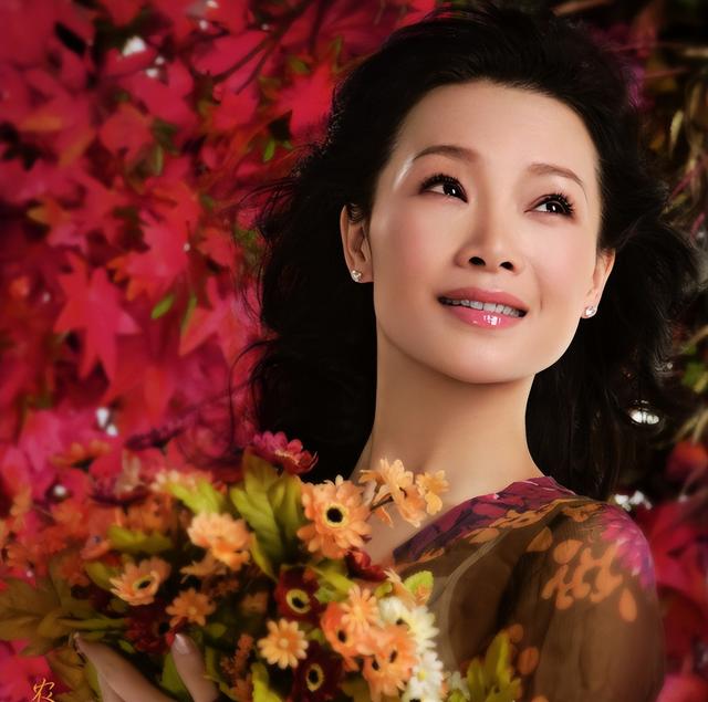 Fifty years old and unmarried?"The Flower Fairy in the Army" Lu Wei's ...