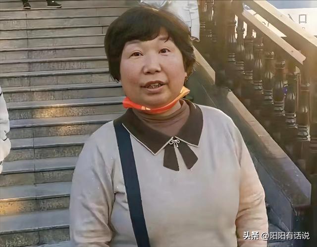 CCTV's "Misplaced Life" sparked heated discussions, and Professor He ...