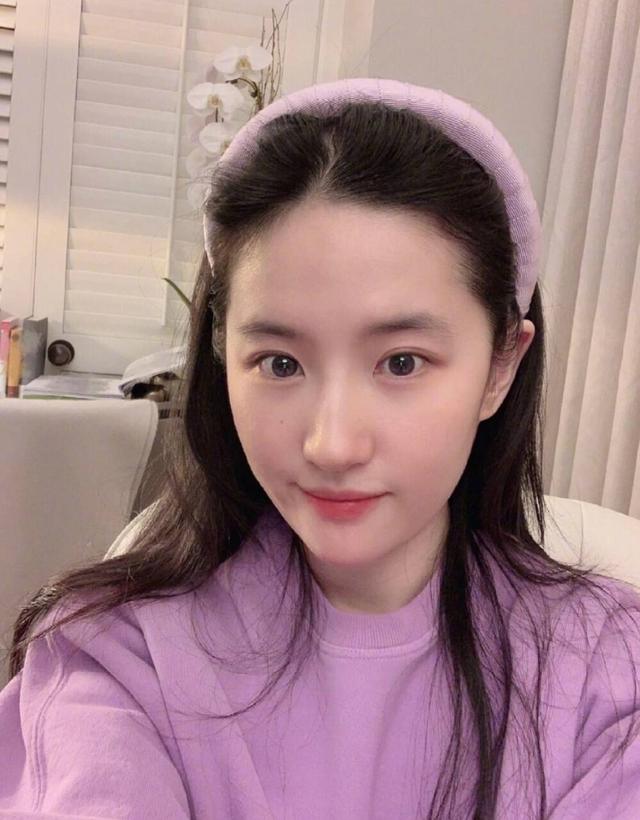 Liu Yifei is really a "goddess without makeup"!No makeup, but the skin ...