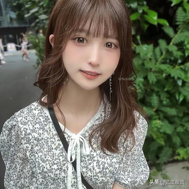 Fresh and natural COSER "Cat Tian あ し ゅ" - iMedia