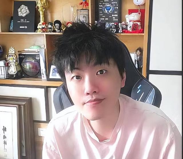 Toomi teases: If you want to play a mid-laner on eStar, Bian Fu should ...