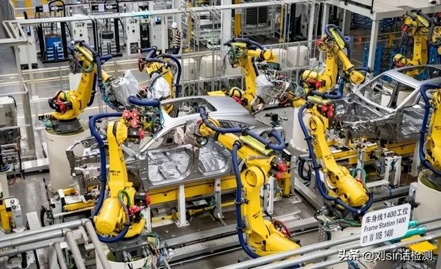 What fields can displacement sensors be used in (what are the ...