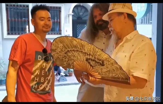 "Tracks...Ali Lei Gong's Painting Exhibition" dropped the curtain at ...