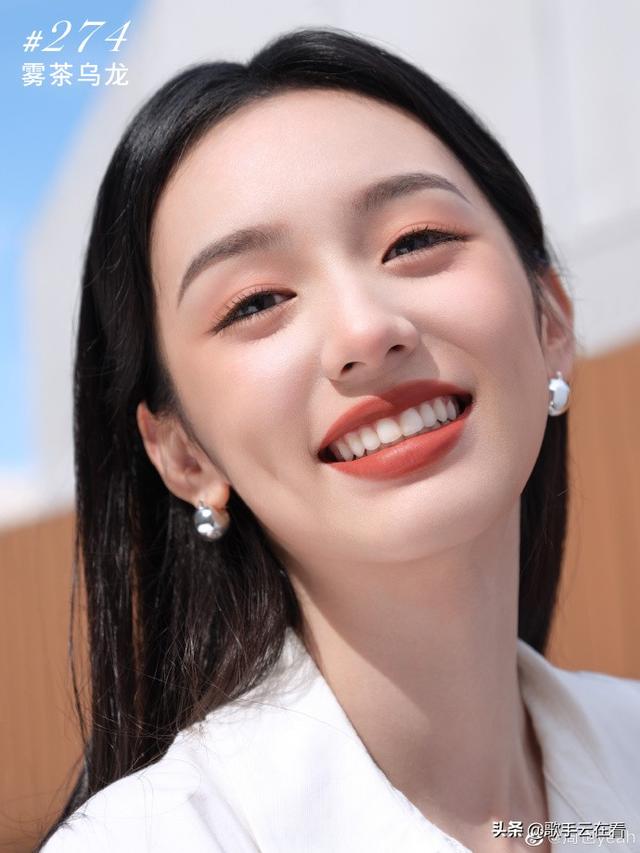 Beijing Film Academy beautiful actress Zhou also enjoys the charming ...