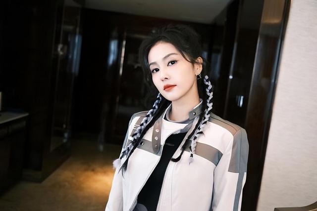 Actor Bailu apologizes late at night - iMedia