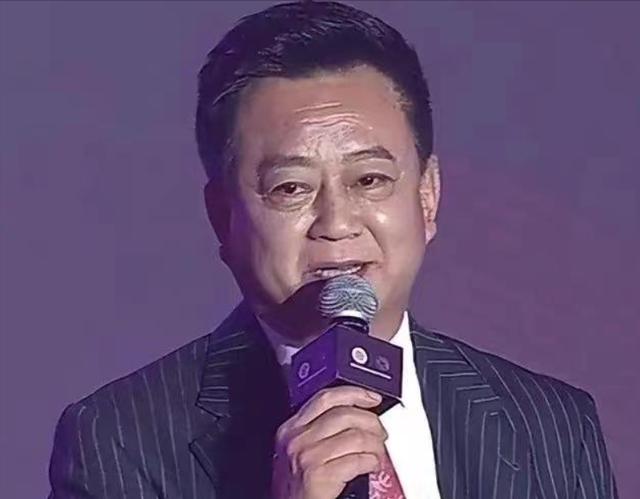 The 58-year-old Zhu Jun finally came back, endured the humiliation for ...