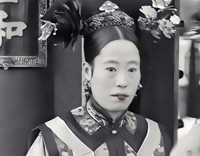 Empress Longyu, why has not been favored by Guangxu?Rong Er, a palace ...
