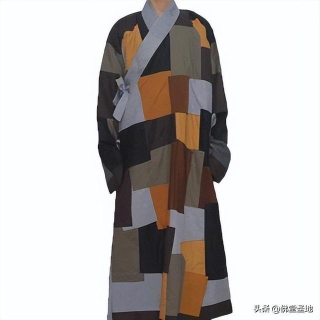 What is the importance of cassocks - how to distinguish the color ...