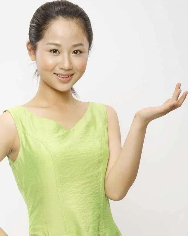 Yang Zi who just debuted and Yang Zi later - iMedia