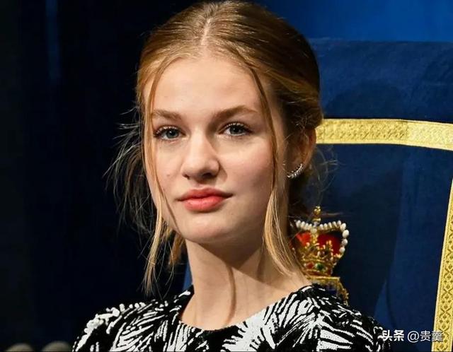The most beautiful princess in Spain has changed three sets of styles ...