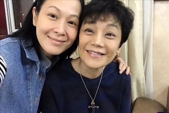 "Disappeared" for 7 years, and once she returned, she was top-notch ...