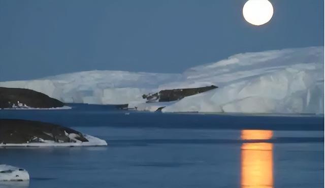 The seventy-eighth largest island in the world - Prince Charles Island ...