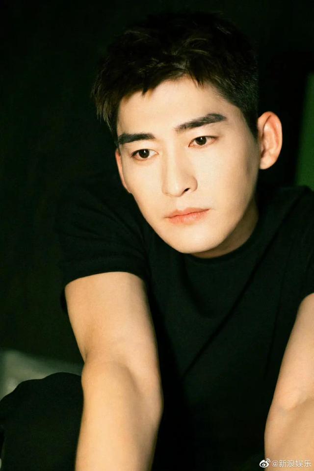 He was referred to as a greasy man by netizens, why is he so attractive ...