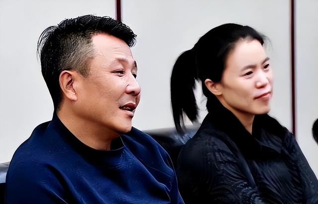 Wang Nan and his wife invited billionaire female billionaires to dinner ...