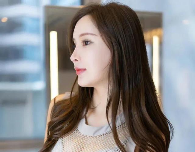 Zhou Yanxi, who appreciates beauty, is really gentle. Do you know how ...