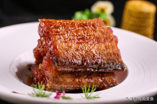 Teach you how to dry fry hairtail, crispy on the outside and tender on ...