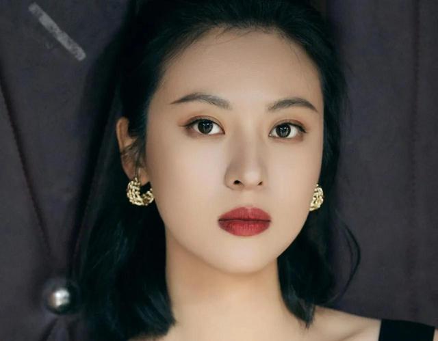 Zhou Fang & Wang Zixuan - iMedia