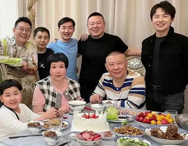 Guo Degang urgently deleted his son's 8th birthday photo, causing ...