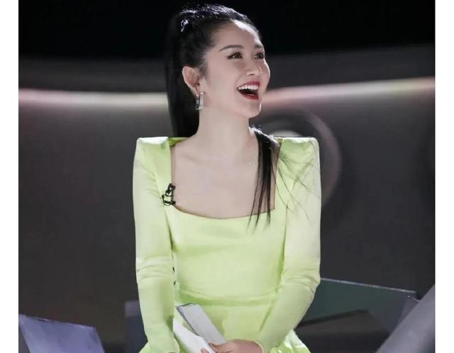 Chen Kun said to Shu Qi, "Xie Na and Jiang Shuying are wearing the same skirts as you!" - iMedia