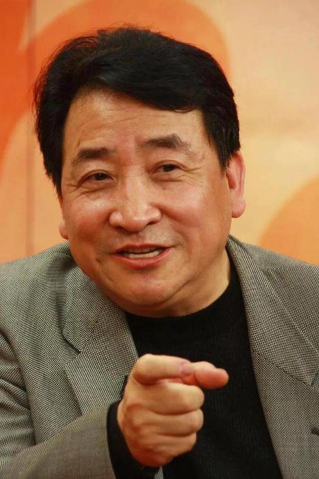 Why can Jiang Kun live in a mansion worth hundreds of millions with his ...