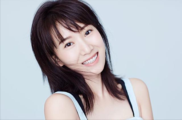 The 37-year-old Li Nian was spoiled by her husband as a little girl ...