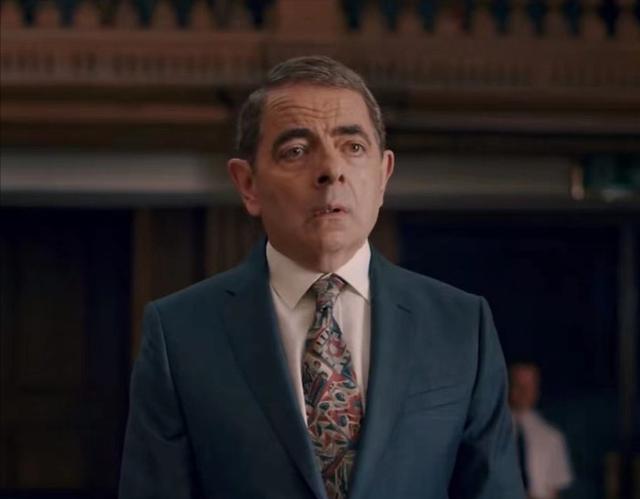 67-year-old Mr. Bean is in comedy again!This funny fight against bees ...