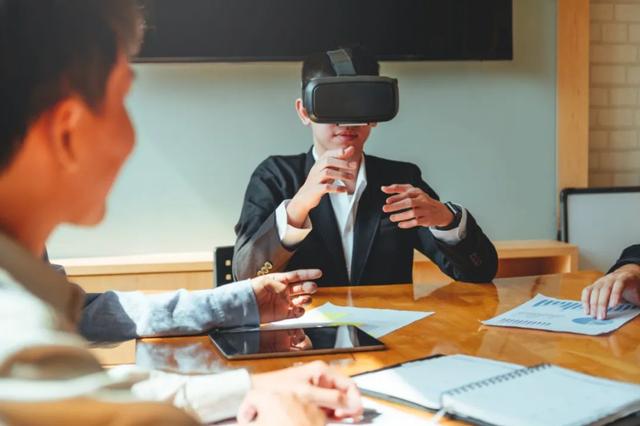 Positioning digital transformation from a strategic perspective to ...