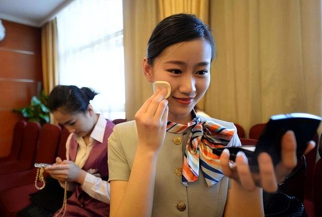 Why do rich people fly first class, is there any difference?Beautiful ...