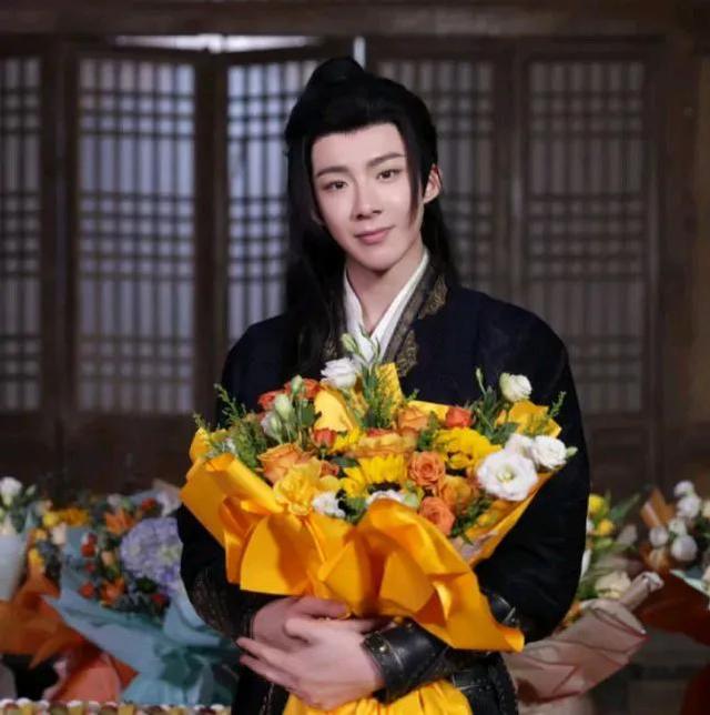 Liu Yuning admits to divorce and publicly apologizes to his ex-wife ...