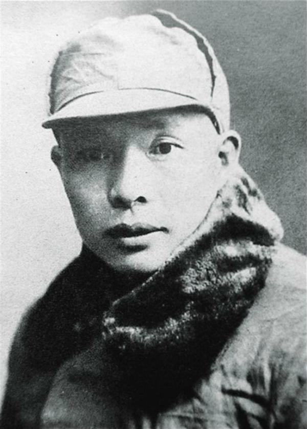 In 1954, this senior general was inexplicably burned to death. Lin Biao ...