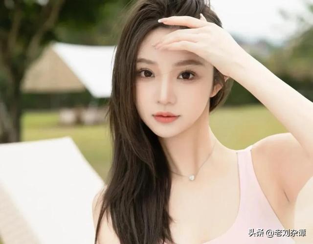 Shen Jie admitted to breaking up with Wang Sicong. The two have been in love for nearly a year ...