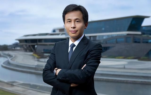 I chatted with Xiong Li, CEO of NetDragon, about the Metaverse that ...