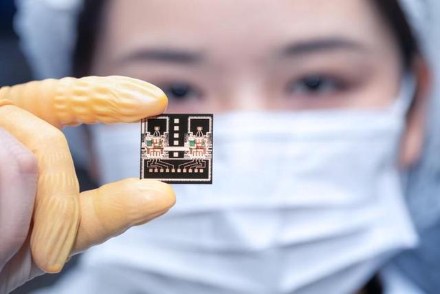 Chinese chips started at the same time as the United States, why is it ...