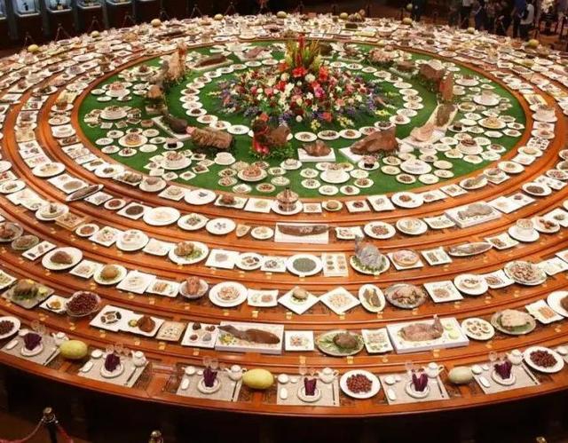 The extravagant feast of Man and Han - iMedia