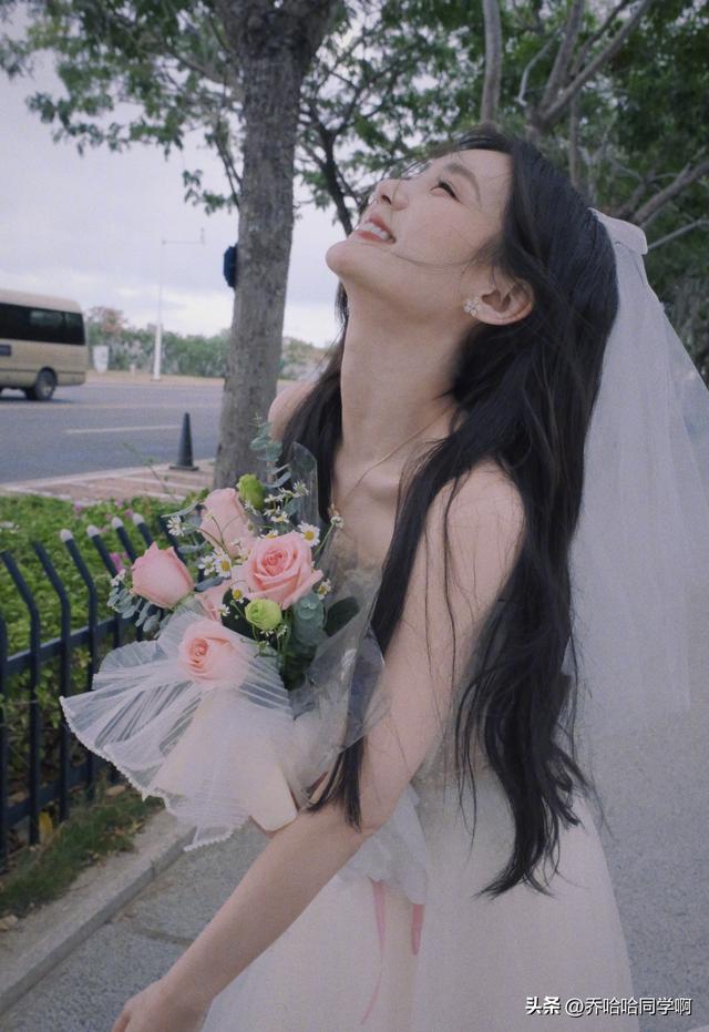 Although the role of Meng Yu played by Li Yitong is controversial, why ...