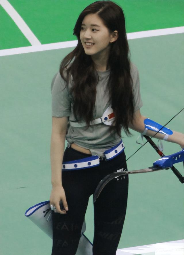 Zhao Lusi claimed that she never posted pictures at ordinary times, so ...