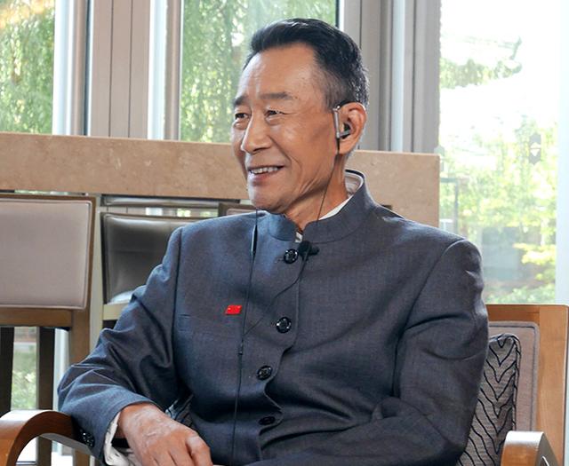 Li Xuejian played Lin Biao at the age of 26 and achieved great success ...